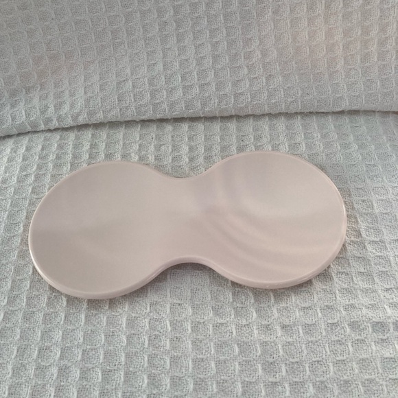 Tupperware | Kitchen | Tupperware Double Spoon Rest Called The Spoonz ...